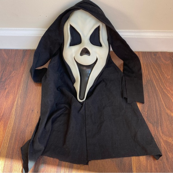 Accessories | Vintage Scream Cloth Hood Smile Happy Ghost Face Fun ...